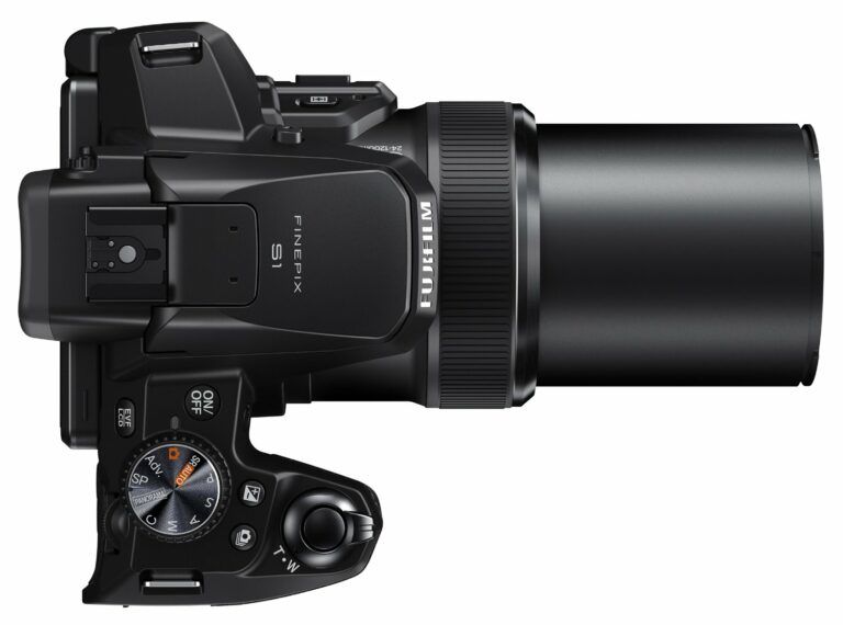Fujifilm FinePix S1 Review | Take Photographic Memories!